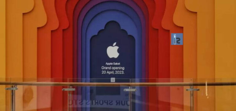 Apple second shop in India has officially opened with CEO Cook